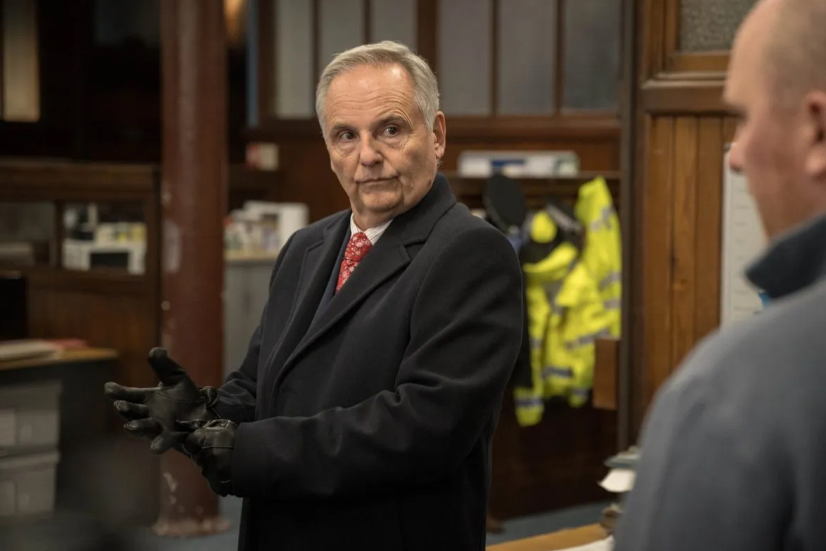 Дело о загадочном убийстве (сериал, 2025 – ...)