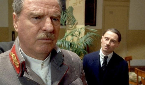 Hitler: The Rise of Evil (movie, 2003)