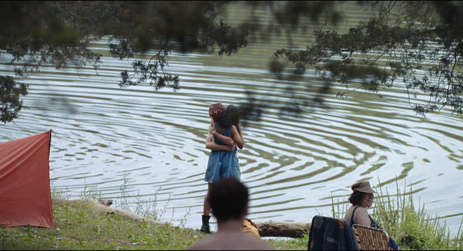 Screenshots - Bones and All