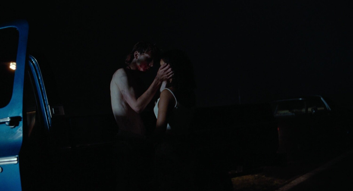 Screenshots - Bones and All