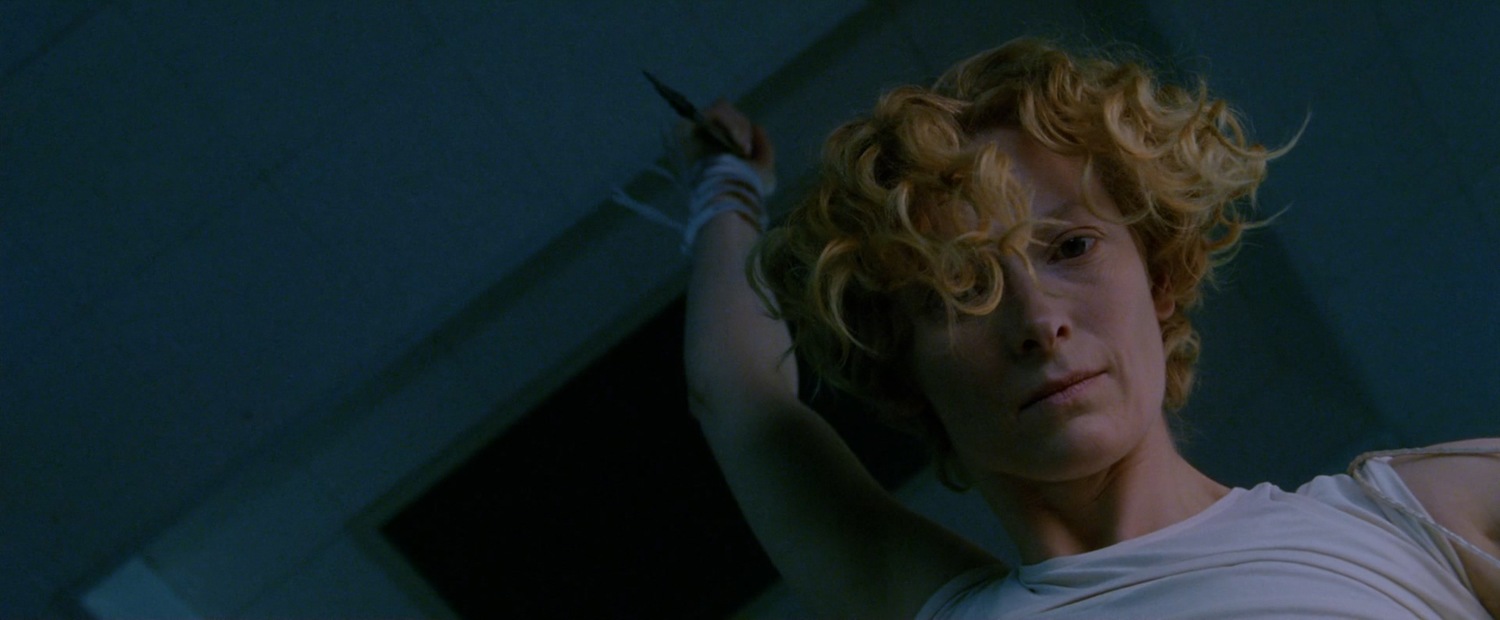 Screenshots - Constantine