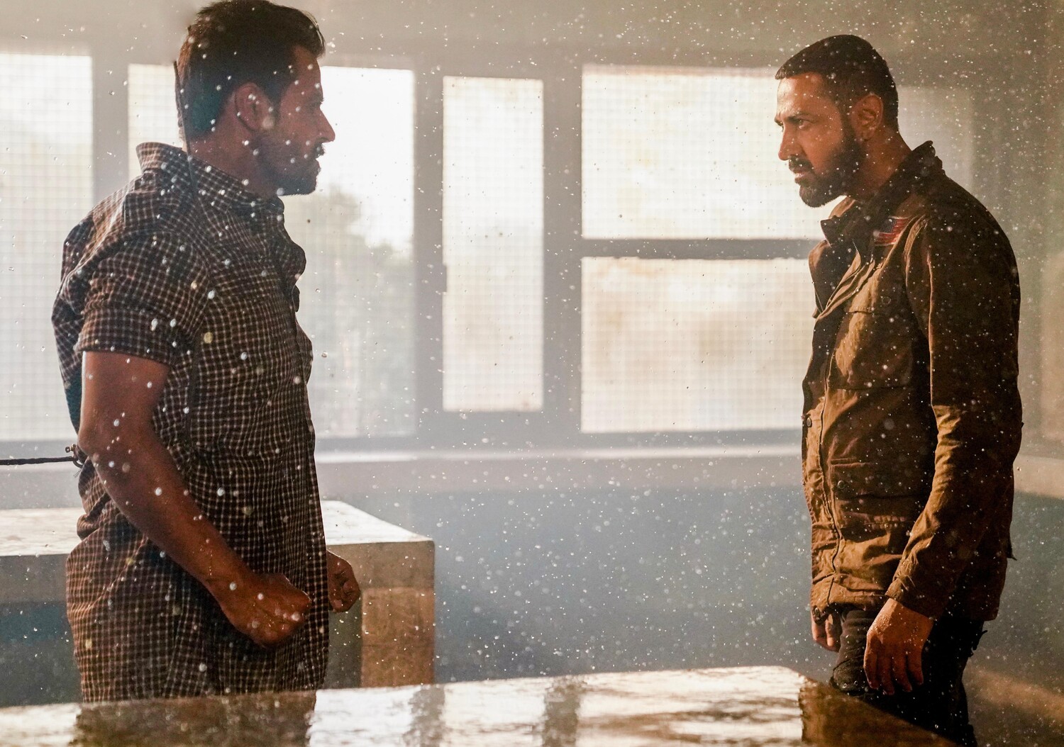 Warning 2 (movie, 2024)