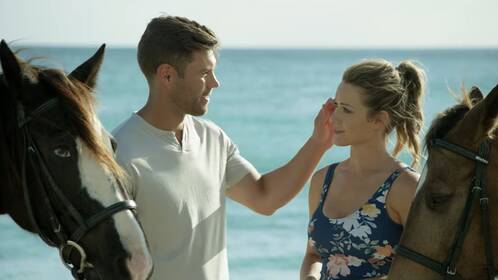 Sashleigha Hightower - actress