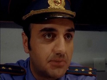 Midioda matarebeli (movie, 2005)