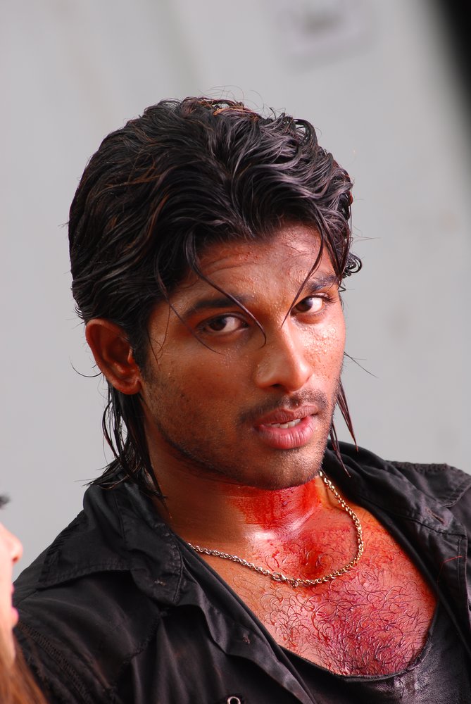 Desamuduru (movie, 2007)