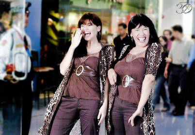 Stills - Ang cute ng ina mo!