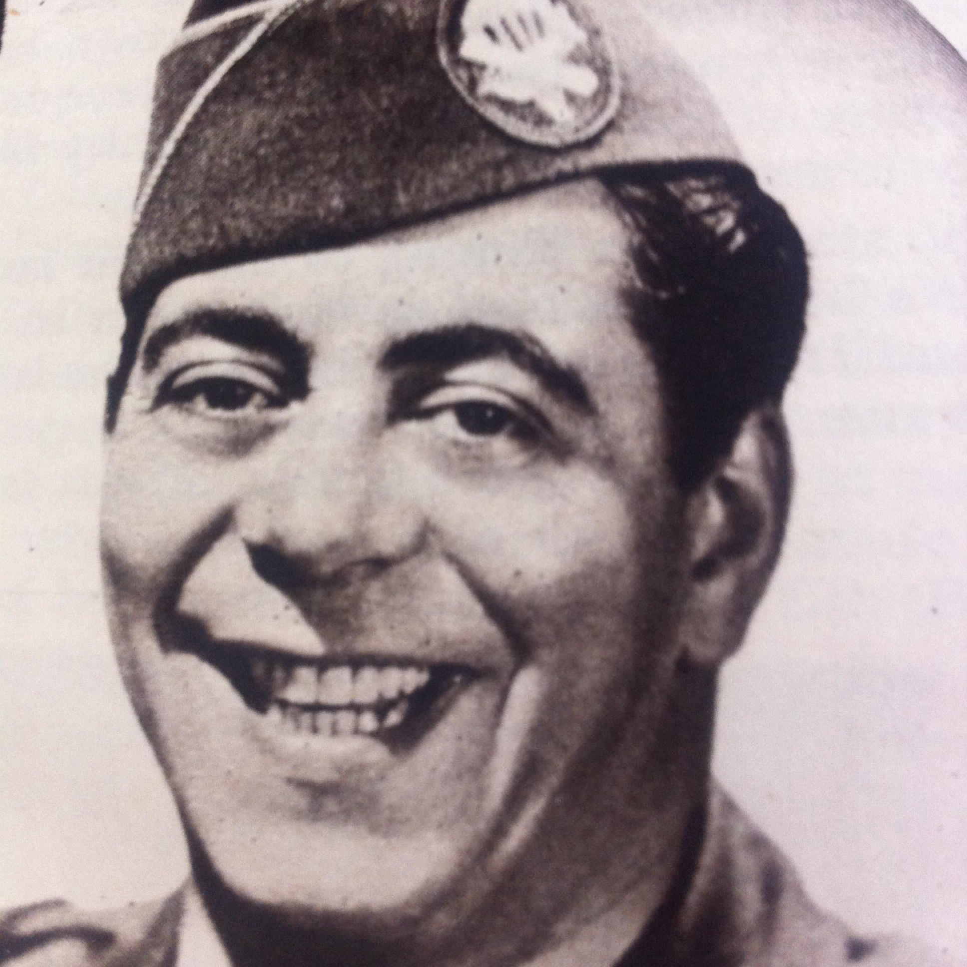 Robert Strauss - actor - biography, photo, best movies and TV shows