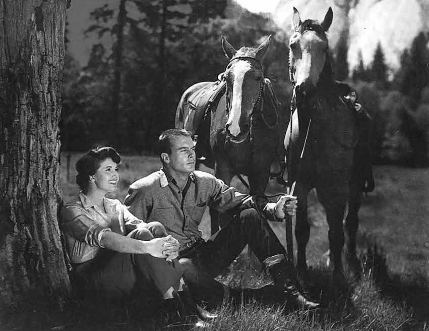 May Wynn - actress - biography, photo, best movies and TV shows