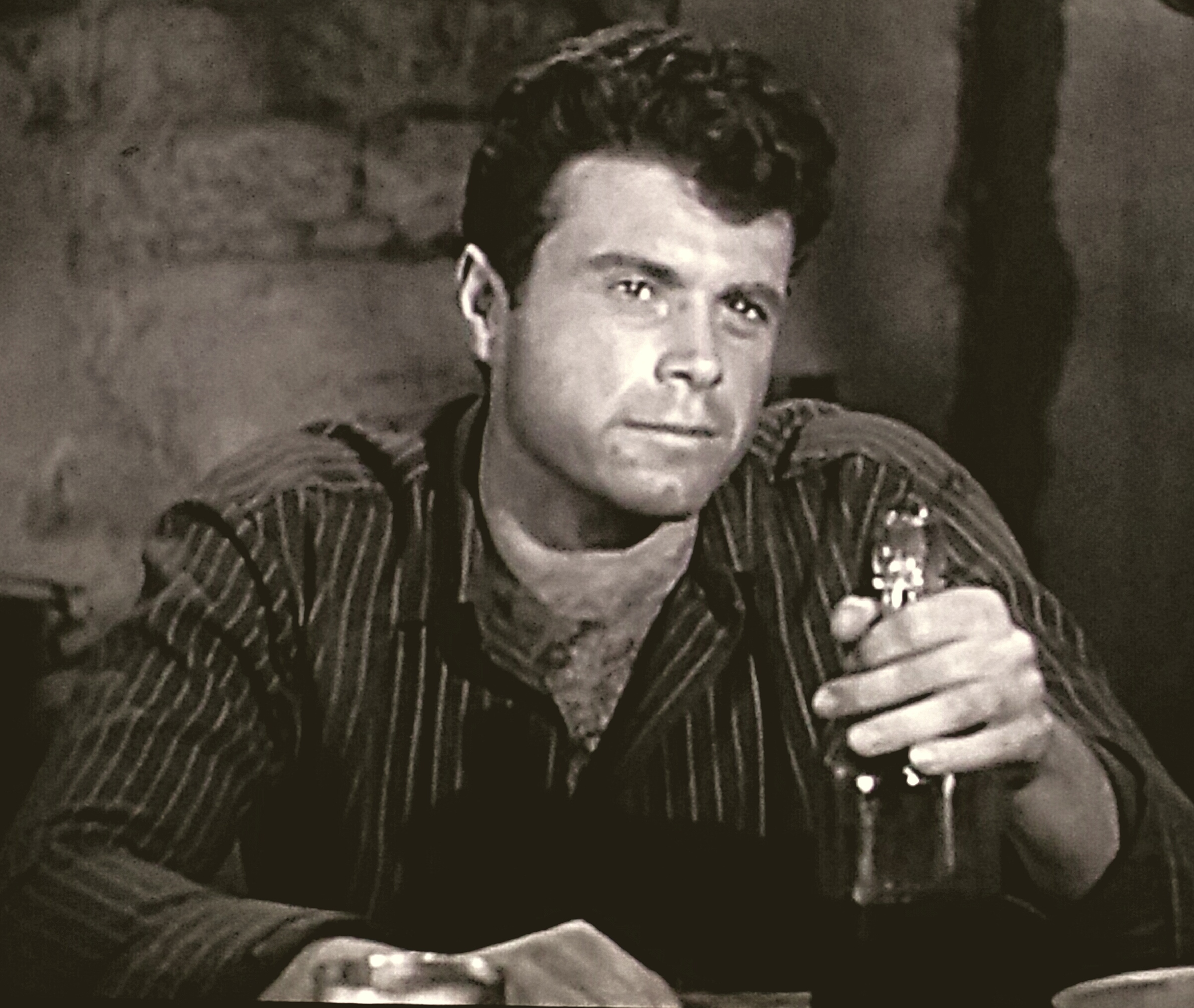 Val Benedict - actor - biography, photo, best movies and TV shows