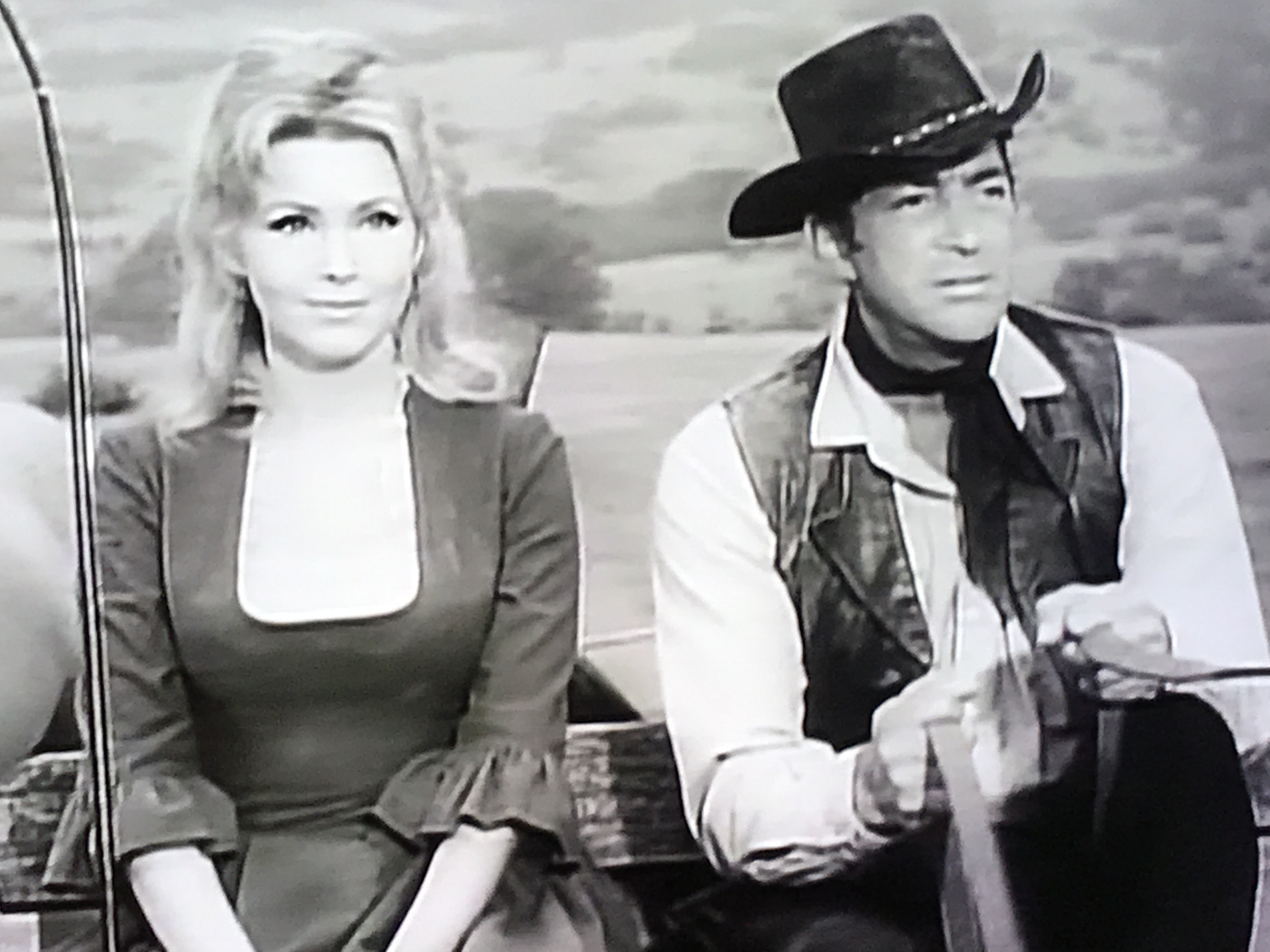 Laura Devon - actress - biography, photo, best movies and TV shows