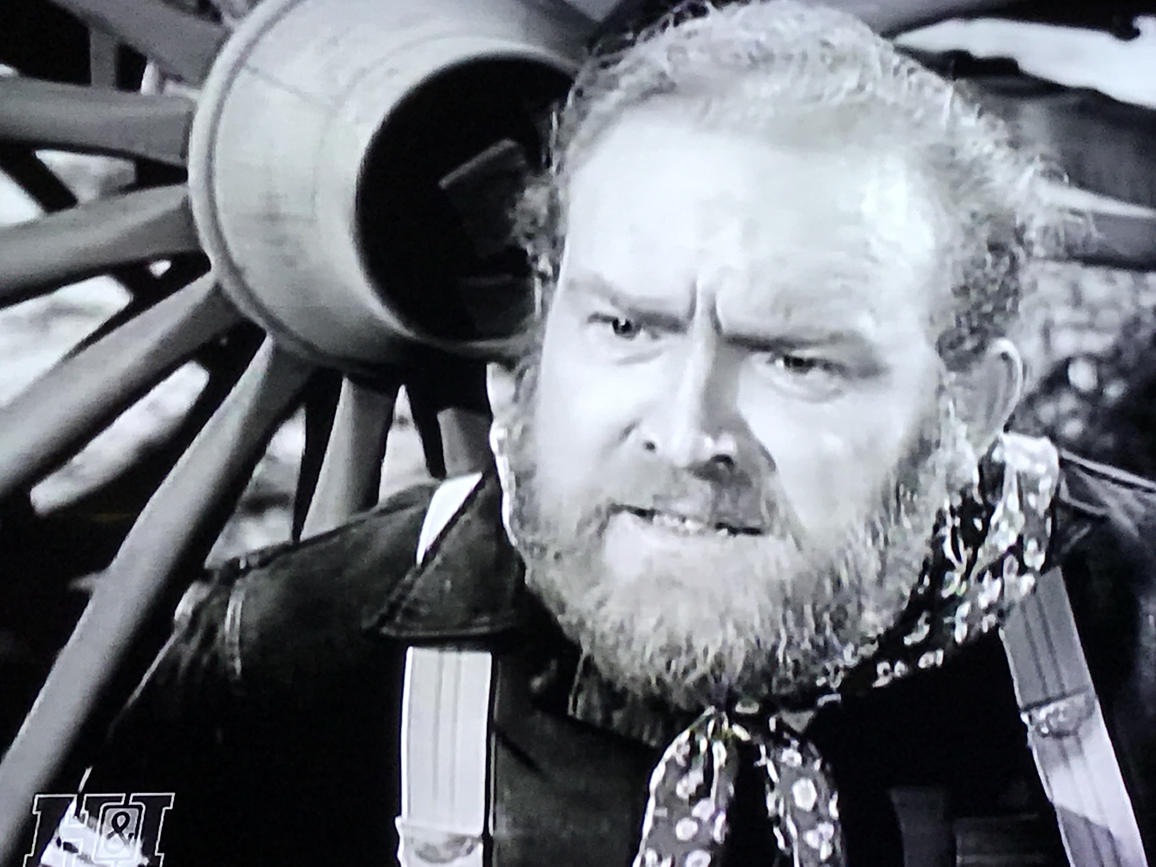 Gene Evans - actor - biography, photo, best movies and TV shows