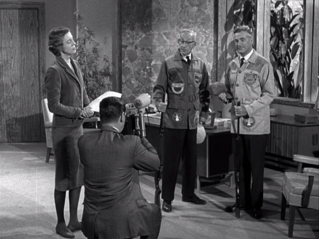 Raymond Bailey - actor - biography, photo, best movies and TV shows