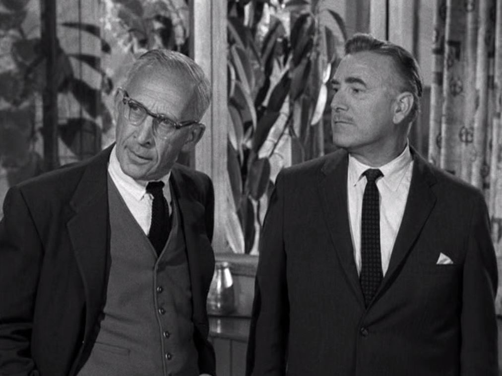 Raymond Bailey - actor - biography, photo, best movies and TV shows