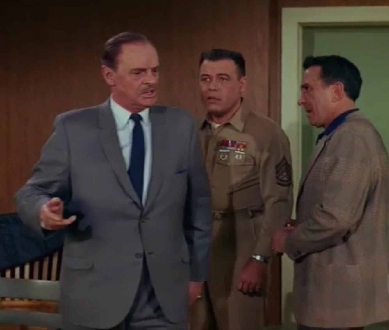 Frank Sutton - actor - biography, photo, best movies and TV shows