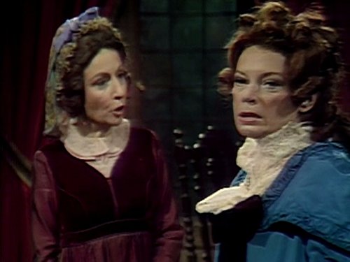 Grayson Hall - actress - biography, photo, best movies and TV shows