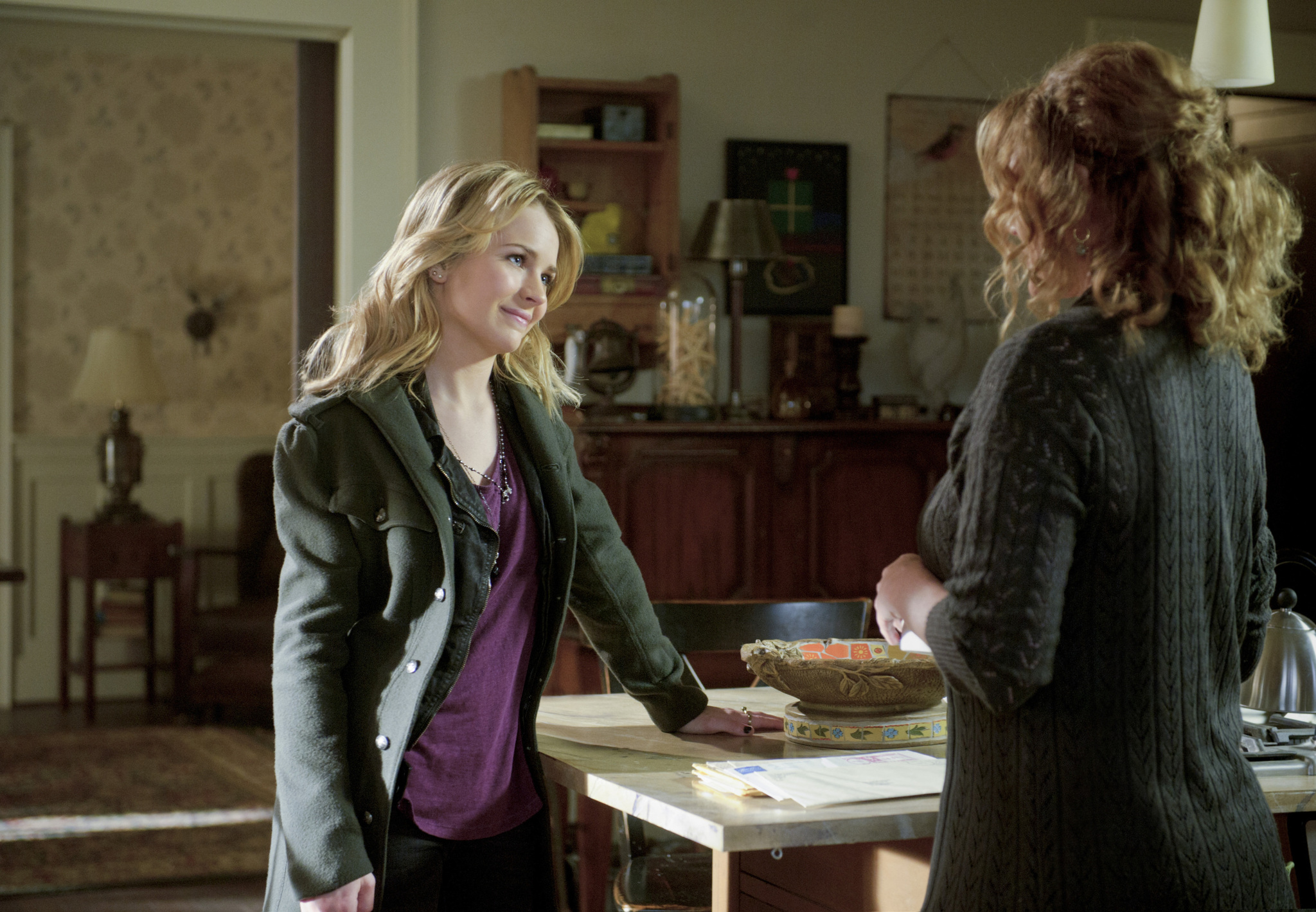 Ashley Crow - actress - biography, photo, best movies and TV shows