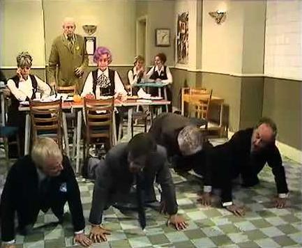 Arthur English - actor - biography, photo, best movies and TV shows