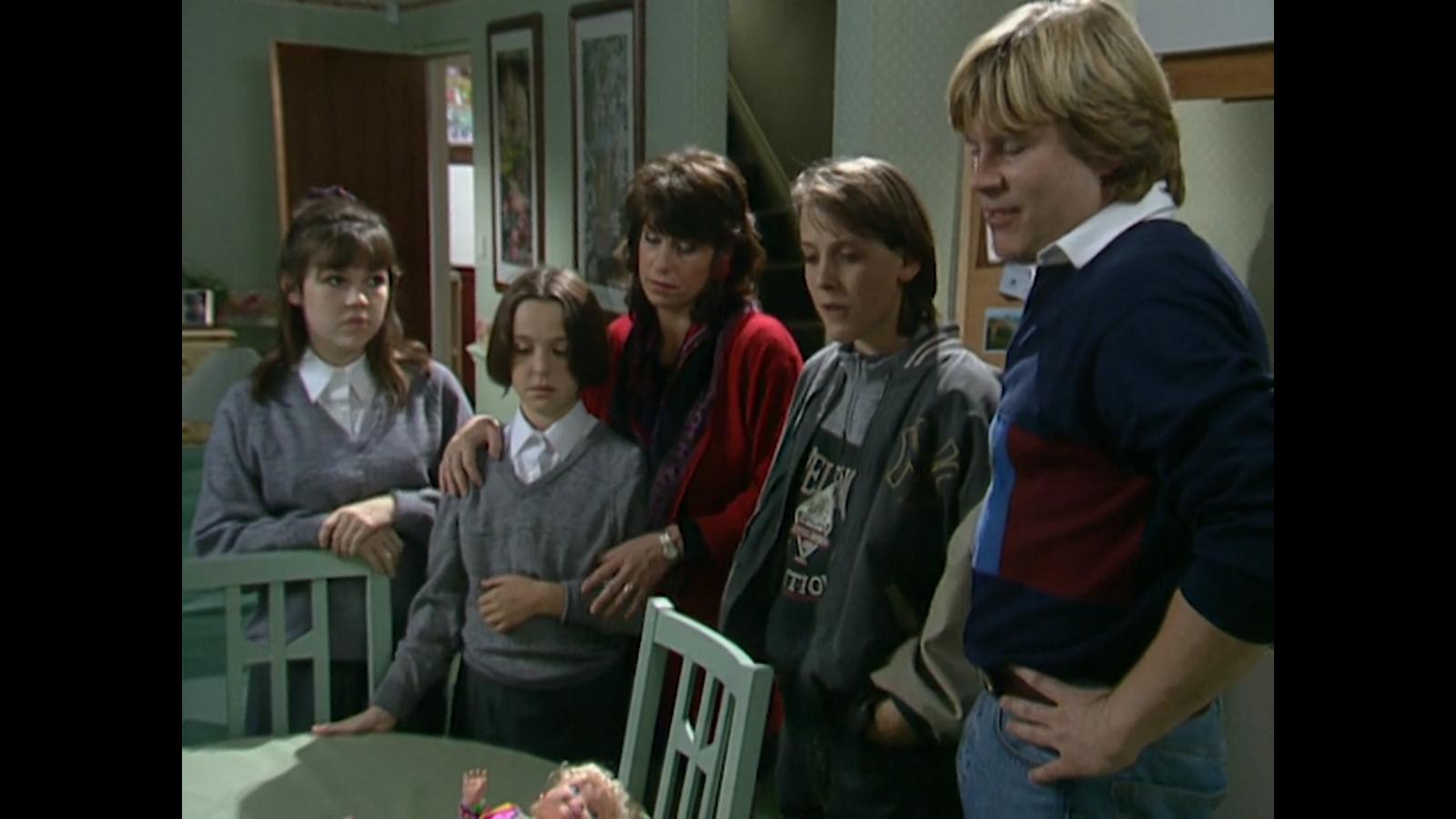 Alun Lewis - actor, writer - biography, photo, best movies and TV shows