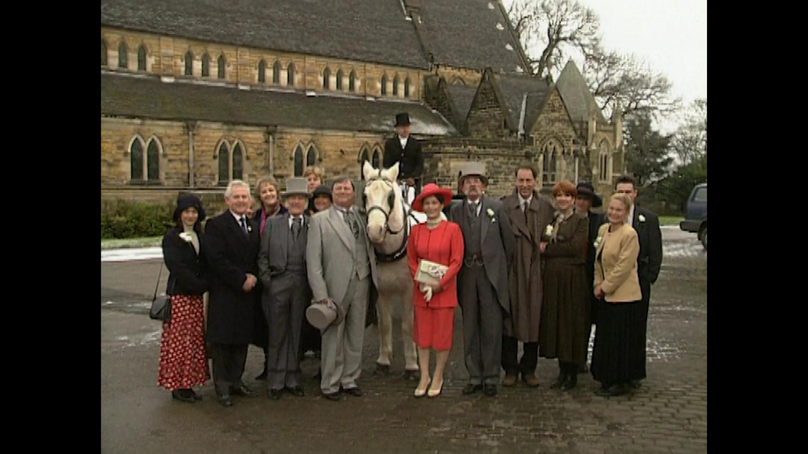 Alun Lewis - actor, writer - biography, photo, best movies and TV shows