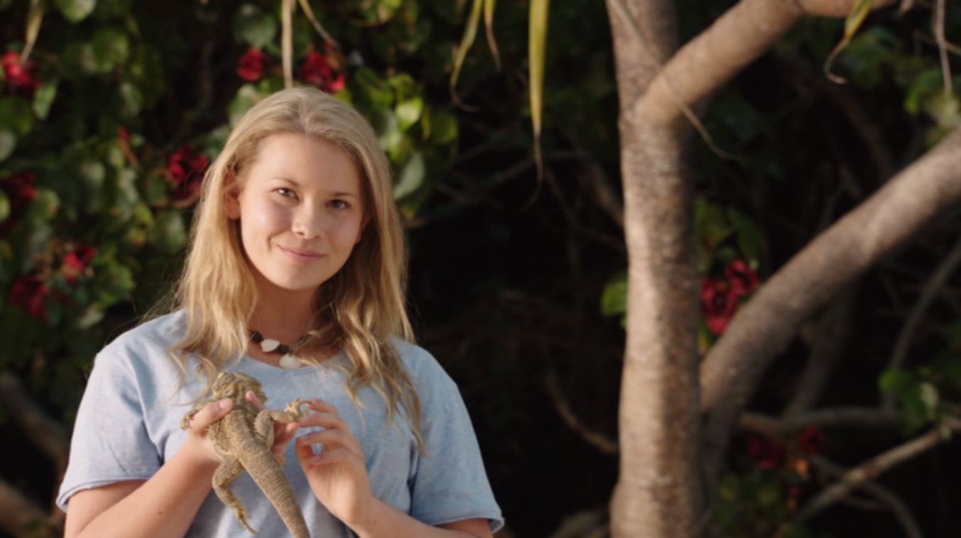 Bindi Irwin - actress - biography, photo, best movies and TV shows