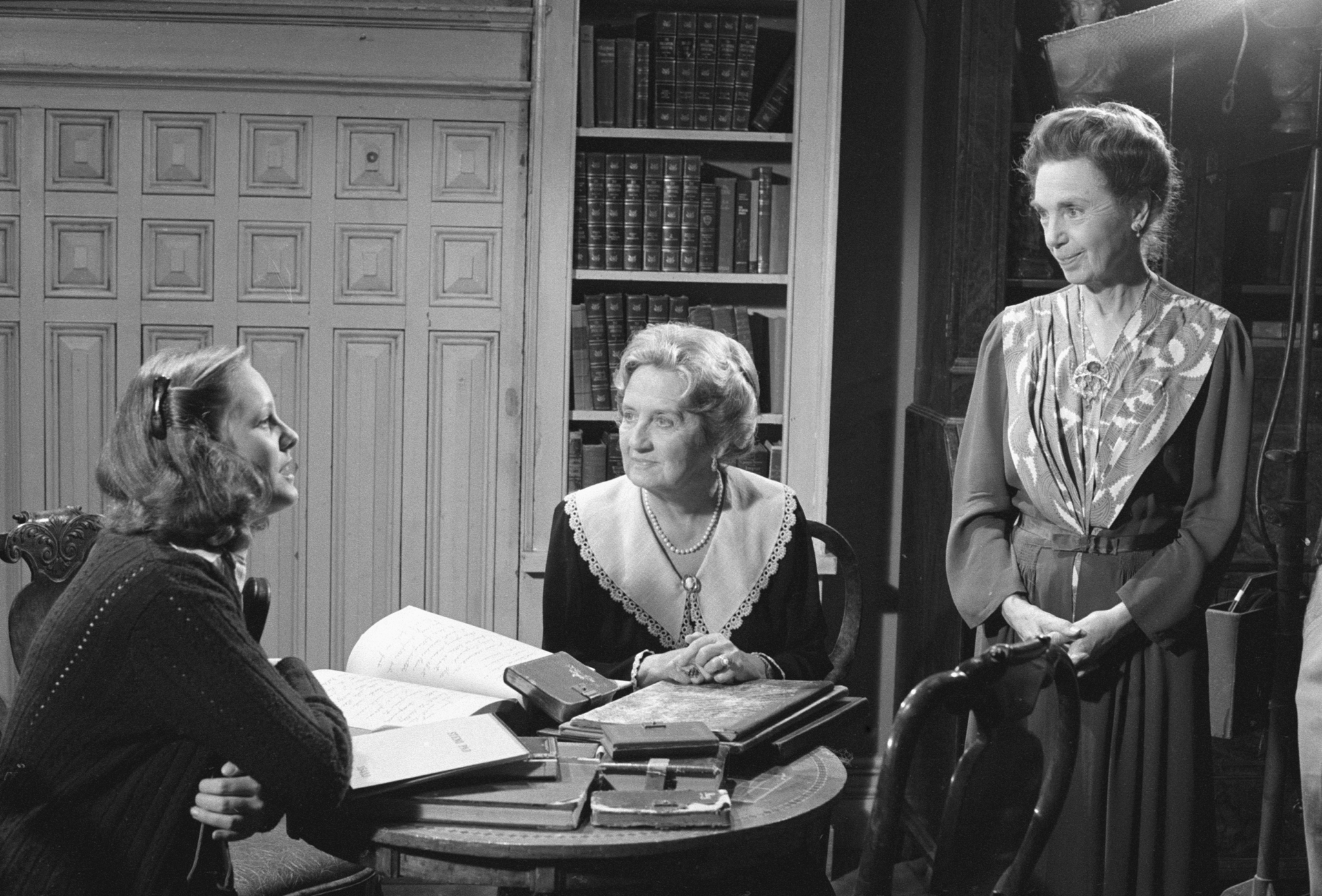 Helen Kleeb - actress - biography, photo, best movies and TV shows