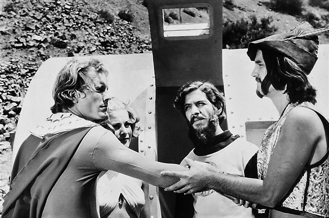 Suzanne Fields - actress - biography, photo, best movies and TV shows