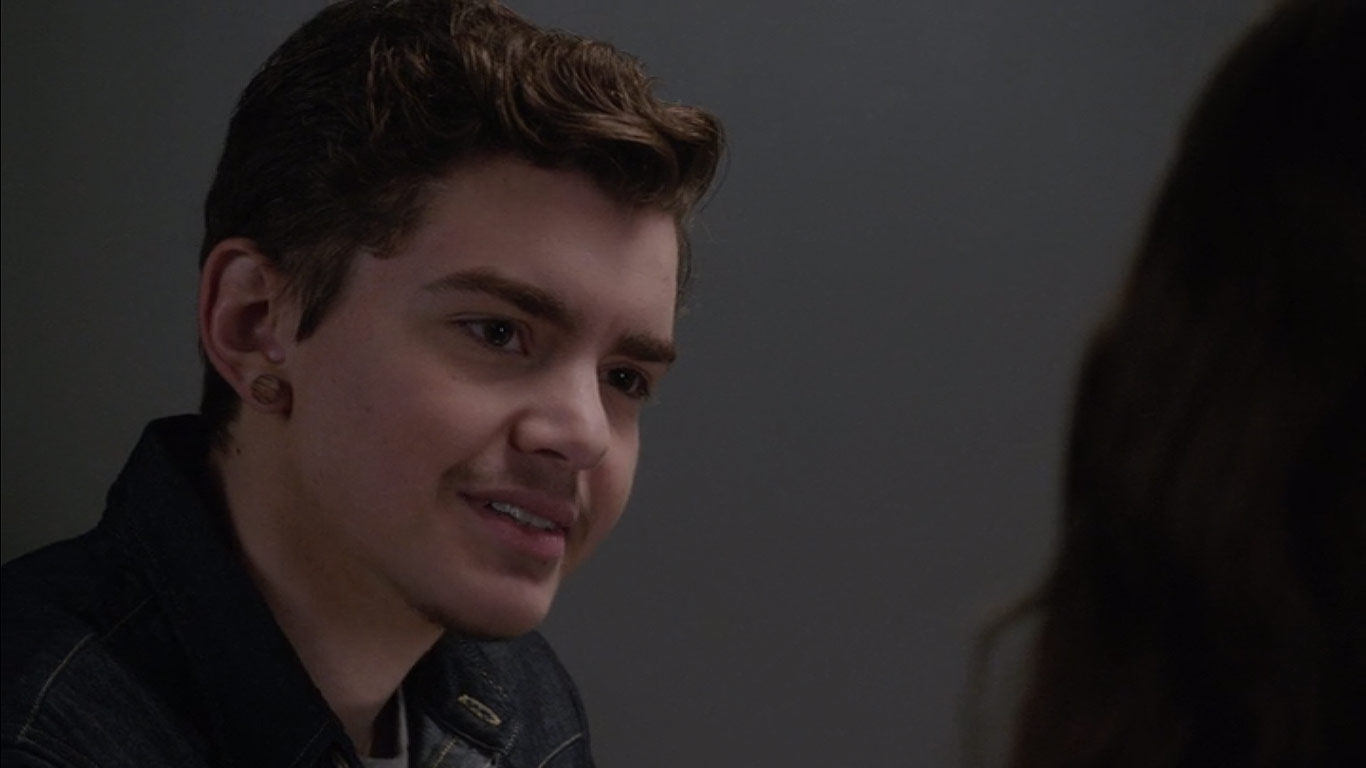 Elliot Fletcher - actor - biography, photo, best movies and TV shows