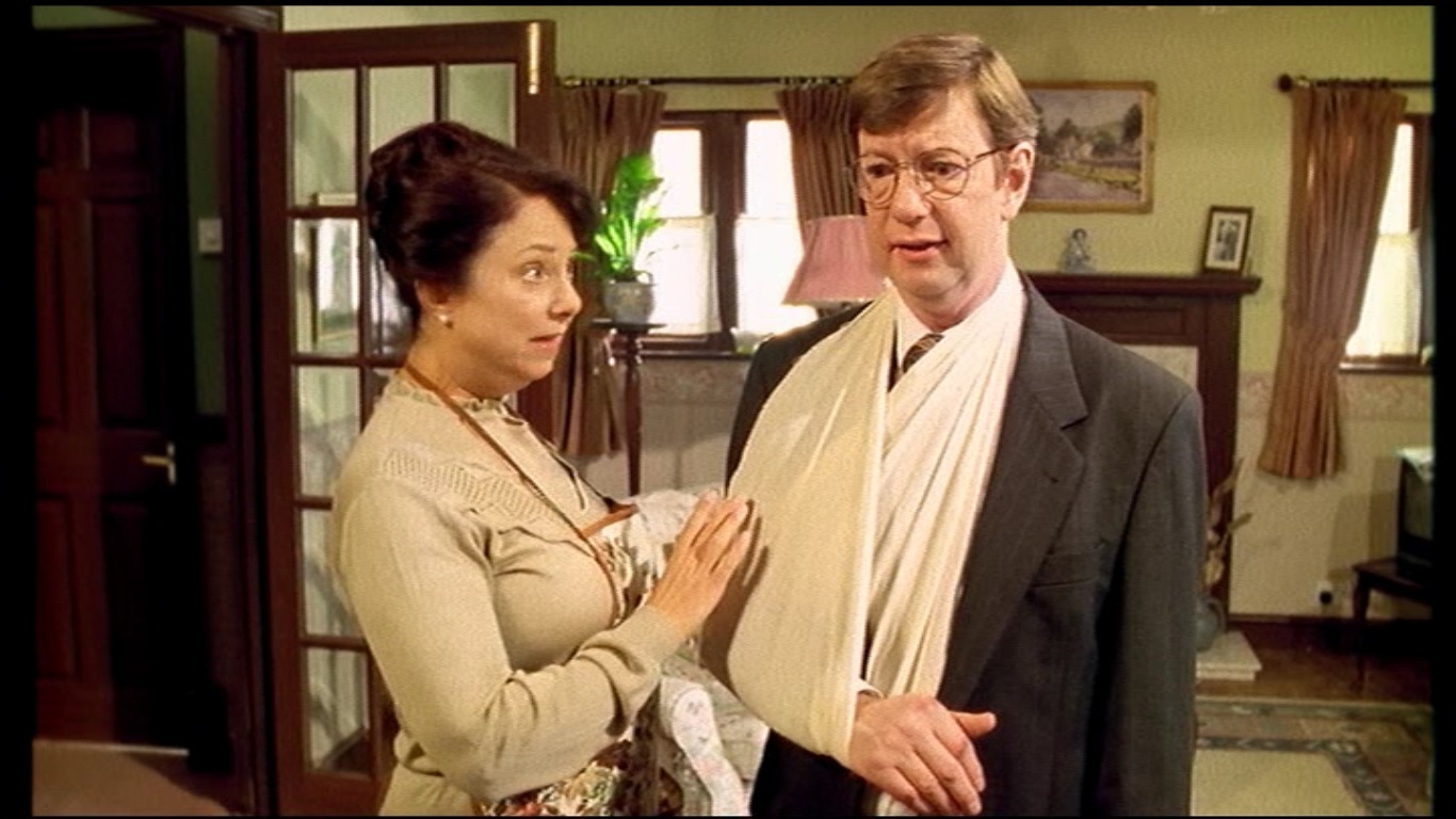 Sarah Thomas - actress - biography, photo, best movies and TV shows