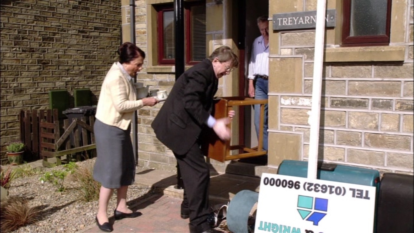 Sarah Thomas - actress - biography, photo, best movies and TV shows