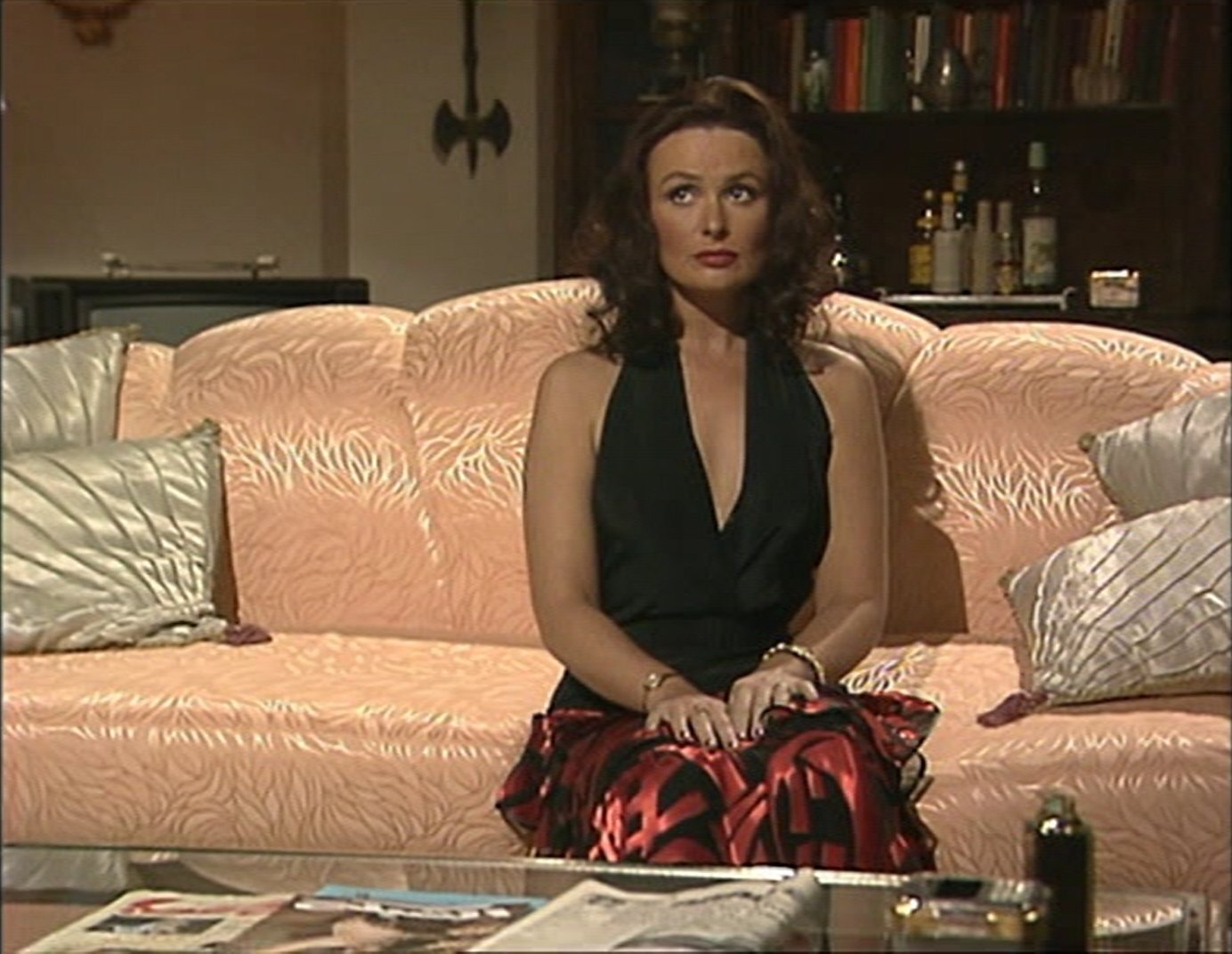 Lucy Gutteridge - actress - biography, photo, best movies and TV shows