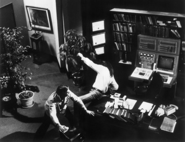 The Manitou (movie, 1977)