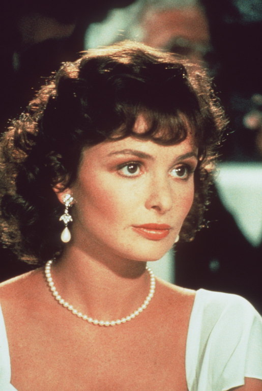 Lucy Gutteridge - actress - biography, photo, best movies and TV shows