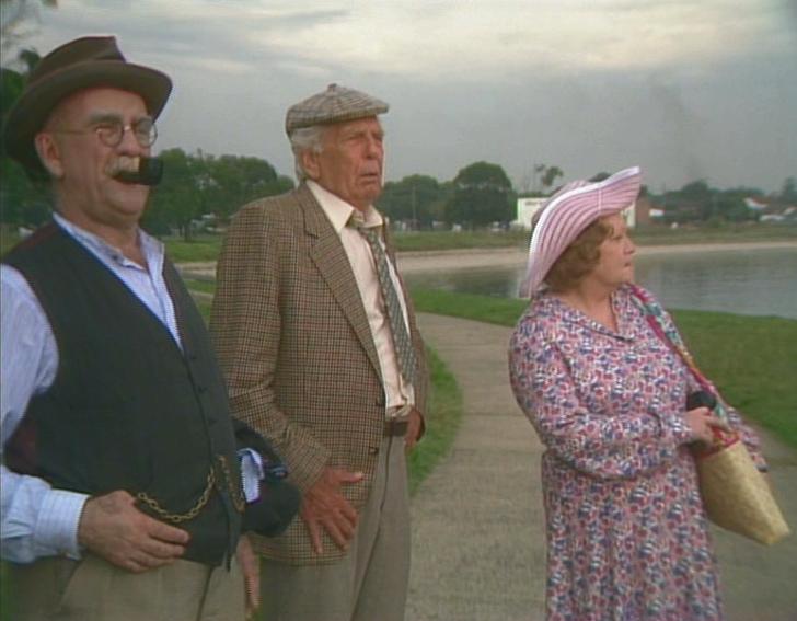 Arthur English - actor - biography, photo, best movies and TV shows