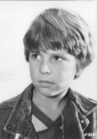 D.A.R.Y.L. (movie, 1985)