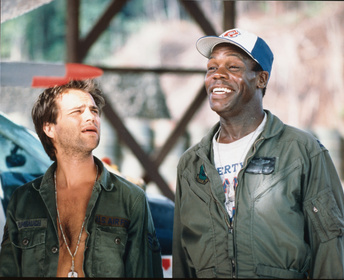 Bat*21 (movie, 1988)