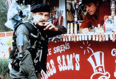 Meet the Applegates (movie, 1990)