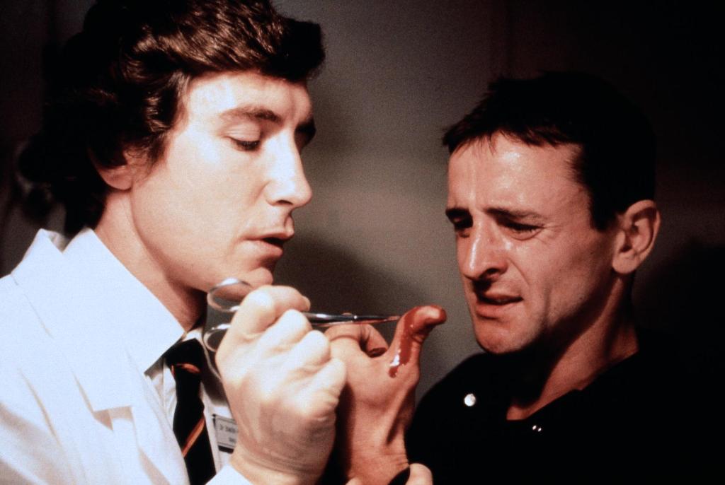 Paper Mask (movie, 1990)