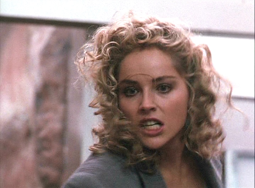 Кадры - Шэрон Стоун