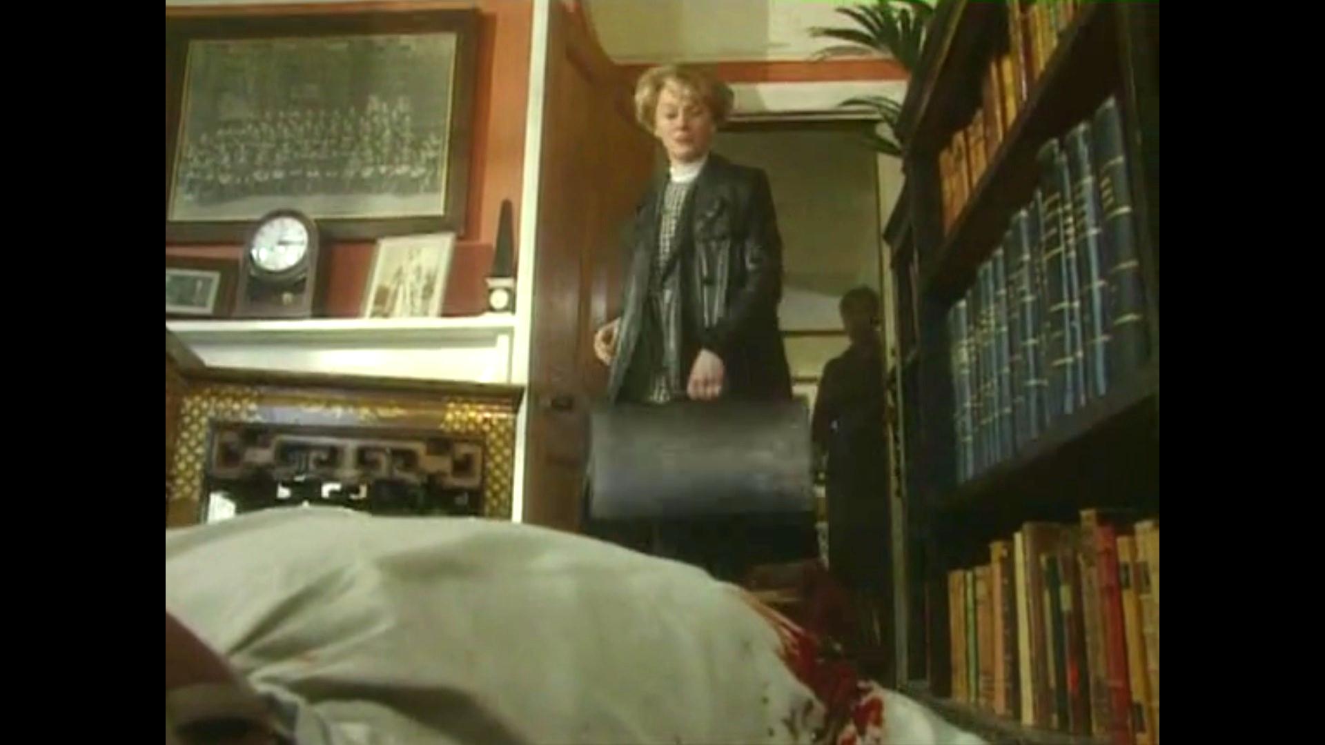 Niamh Cusack - actress - biography, photo, best movies and TV shows