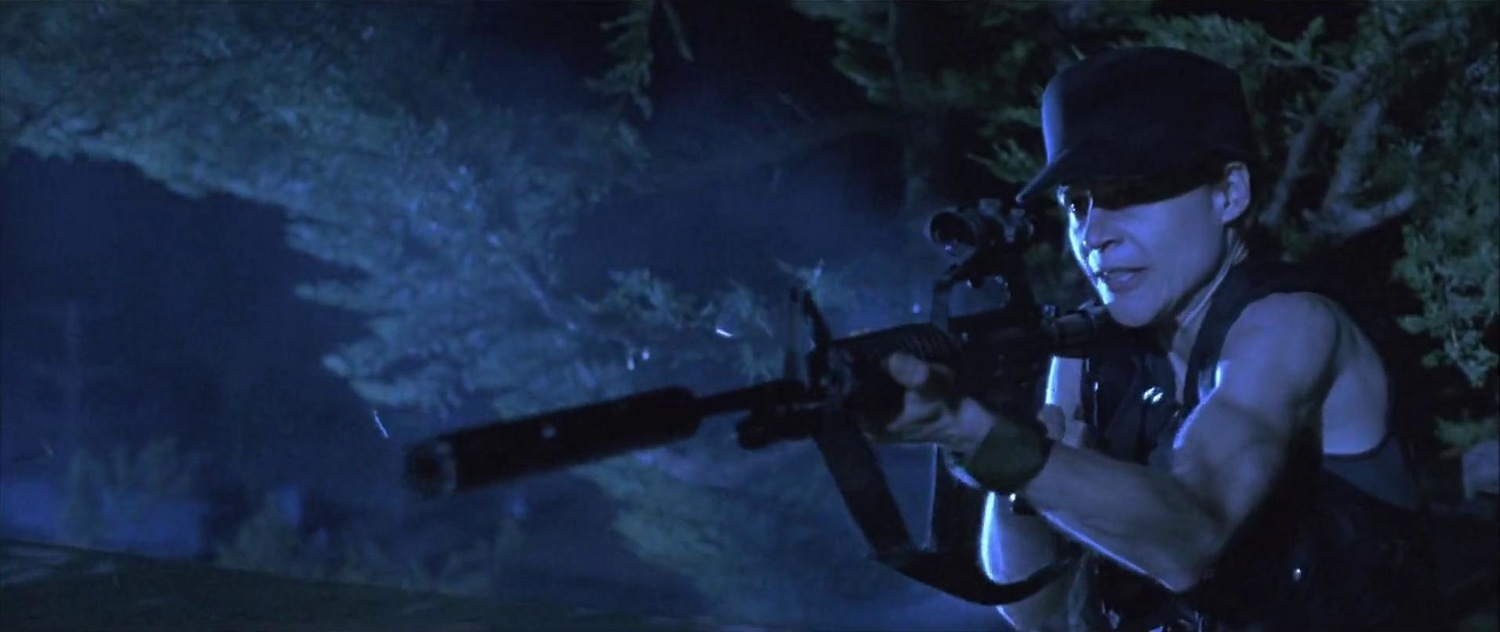 Screenshots - Linda Hamilton