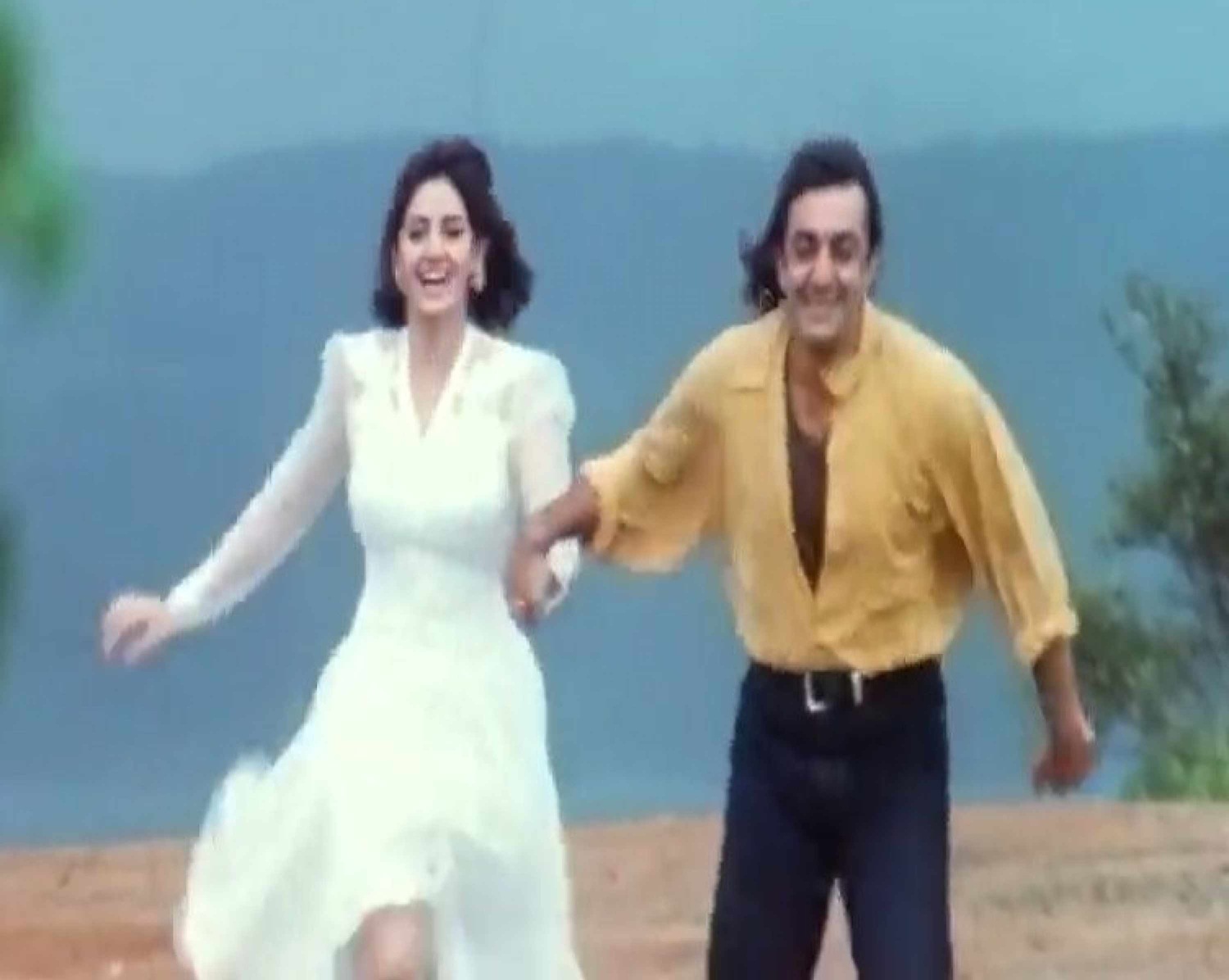 Gumrah (movie, 1993)