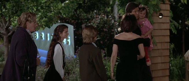 Screenshots - Mrs. Doubtfire