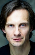 Cast - The Courier (2020)