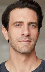 Cast - No Reservations (2007)