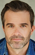 Cast - McLeod's Daughters (2001 – 2009)