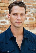 Flame: An Untold Love Story (movie, 2014)