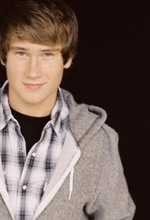 Cast - Power Rangers Dino Charge (2015 – 2016)