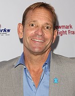 Cast - Rowan & Martin's Laugh-In (1967 – 1973)