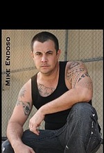 Cast - Mr. Right (2015)