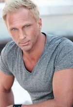 Cast - The Stepford Wives (2004)